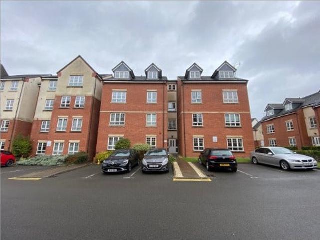 Apartment at Wallwin Place, Warwick