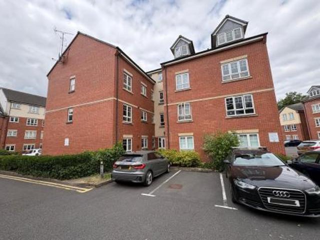 Apartment at Wallwin Place, Warwick