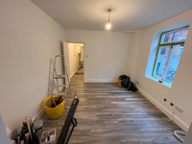 Apartment at Walm Lane, Greater London