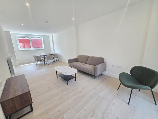 Apartment at Walmer Terrace, Greater London