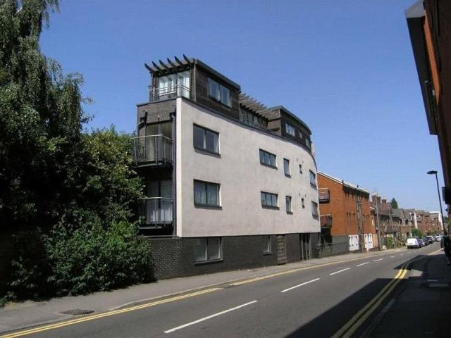 Apartment at Walnut Tree Close, Guildford