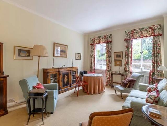 Apartment at Walpole Street, Greater London