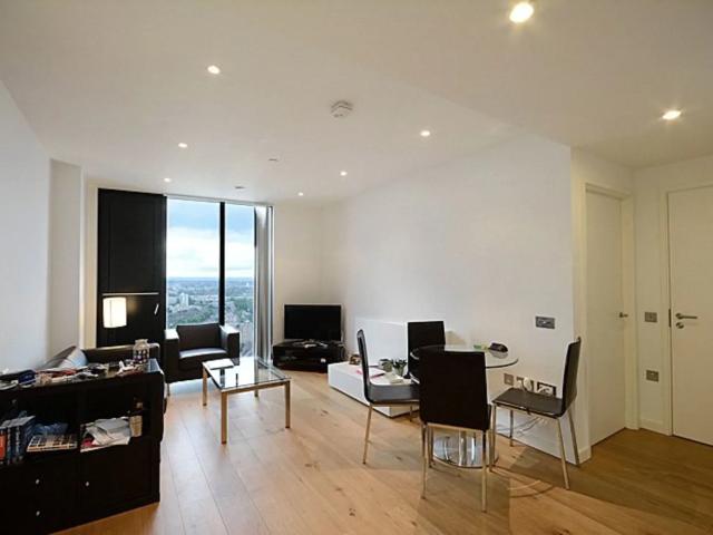 Apartment at Walworth Road, Greater London