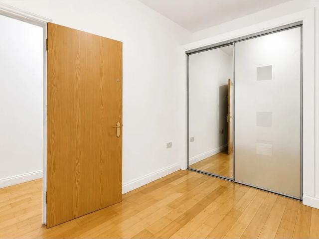 Apartment at Walworth Road, Greater London