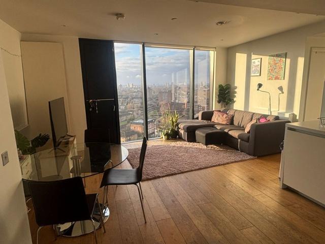 Apartment at Walworth Road, Greater London