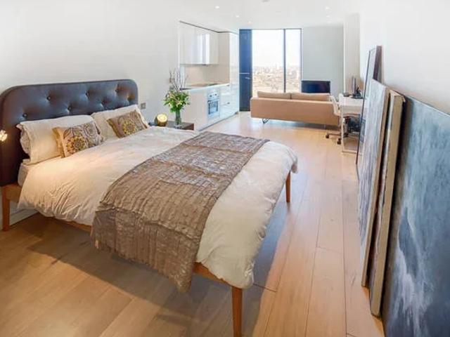 Apartment at Walworth Road, Greater London