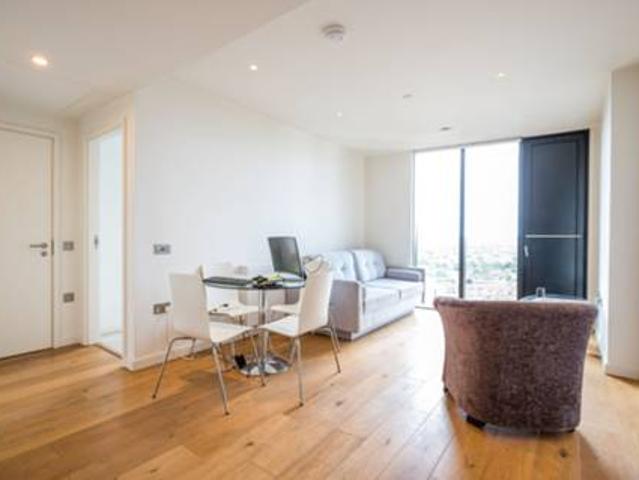 Apartment at Walworth Road, Greater London