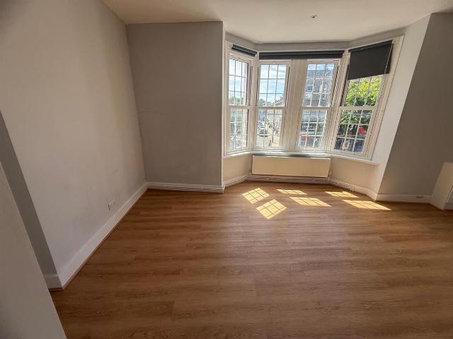 Apartment at Walworth Road, Greater London