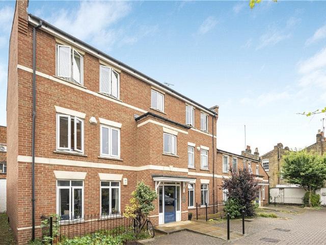 Apartment at Walworth Road, Greater London