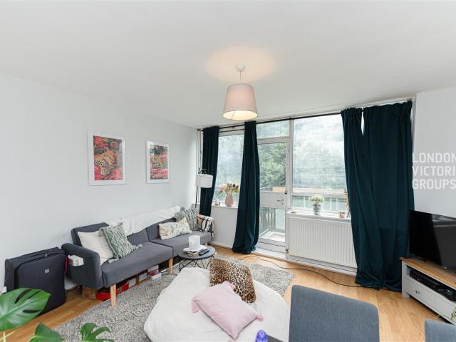 Apartment at Walter Terrace, Greater London