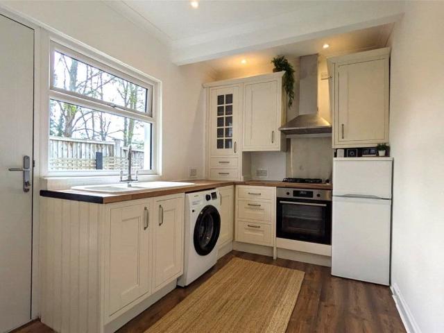 Apartment at Waltham Road, Twyford
