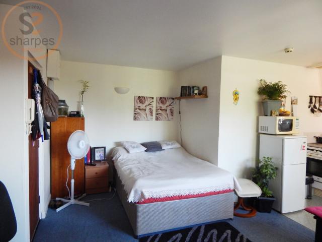 Apartment at Wandle Road, Greater London