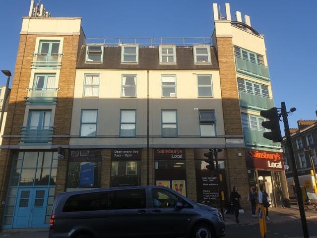 Apartment at Wandsworth Road, Greater London