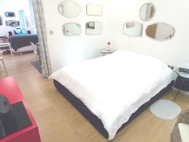 Apartment at Wandsworth Road, Greater London