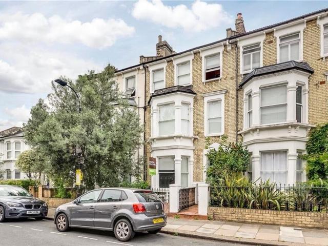 Apartment at Warbeck Road, Greater London