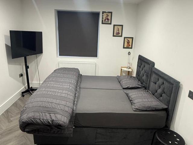 Apartment at Ward Gardens, Slough