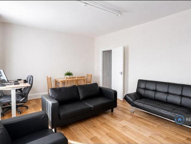 Apartment at Warlock Road, City of Westminster