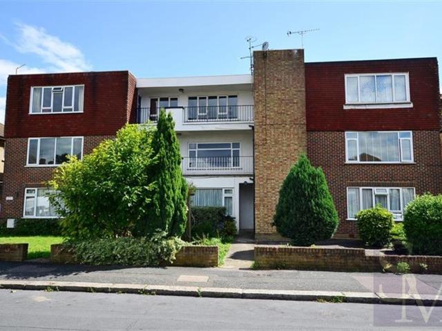 Apartment at Warren Road, Greater London