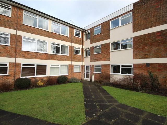 Apartment at Warren Road, Guildford