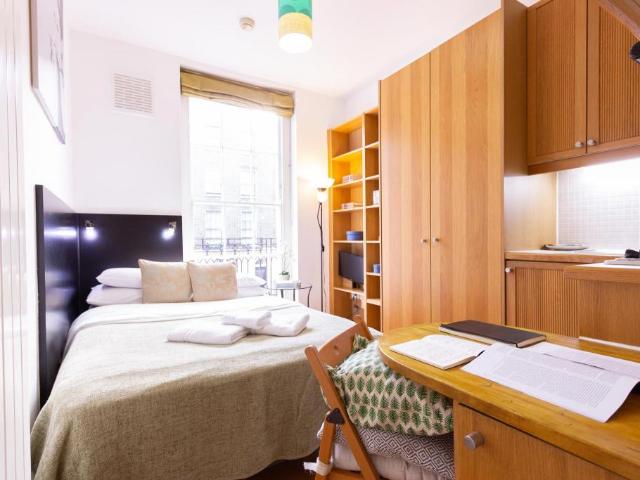 Apartment at Warren Street, Greater London