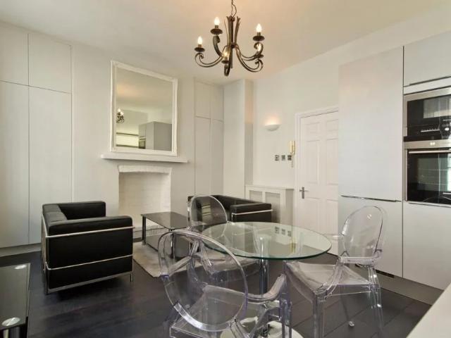 Apartment at Warren Street, Greater London