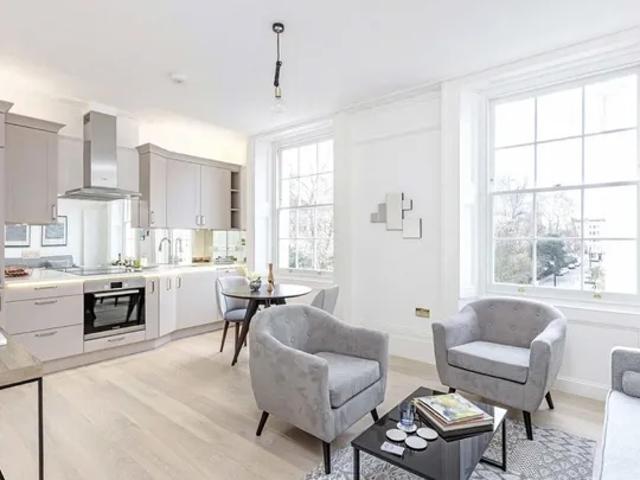 Apartment at Warwick Way, City of Westminster
