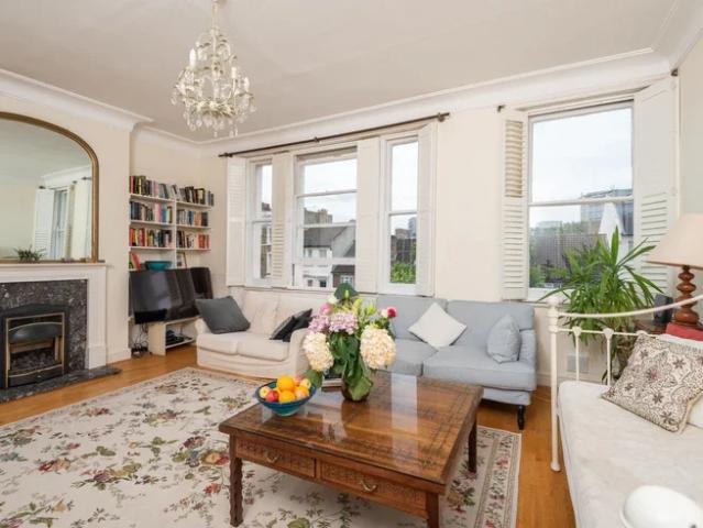 Apartment at Warwick Avenue, City of Westminster