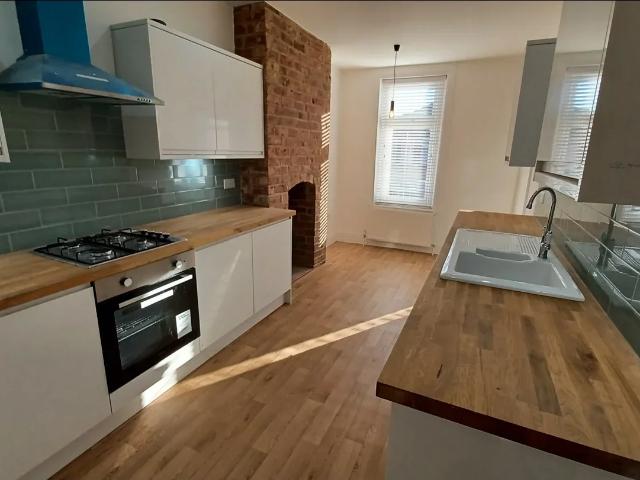 Apartment at Warwick Drive, Wallasey