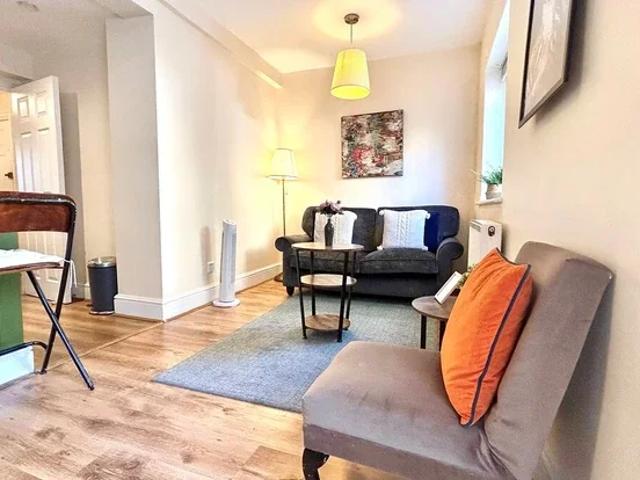 Apartment at Warwick Lane, Greater London