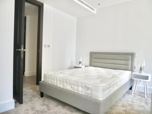 Apartment at Warwick Lane, Greater London
