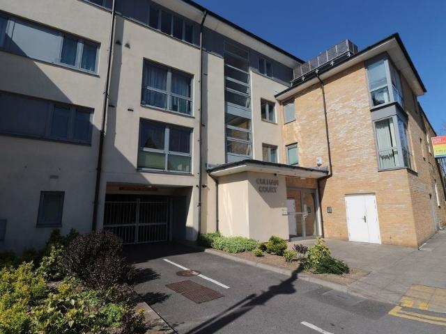 Apartment at Warwick Place, Greater London
