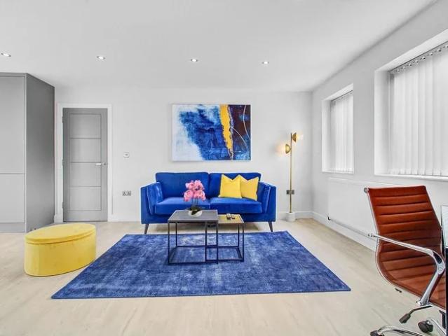 Apartment at Warwick Place, Greater London