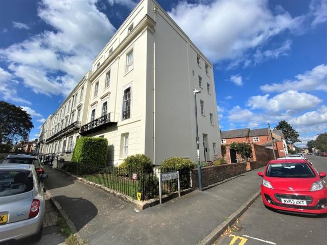 Apartment at Warwick Place, Royal Leamington Spa