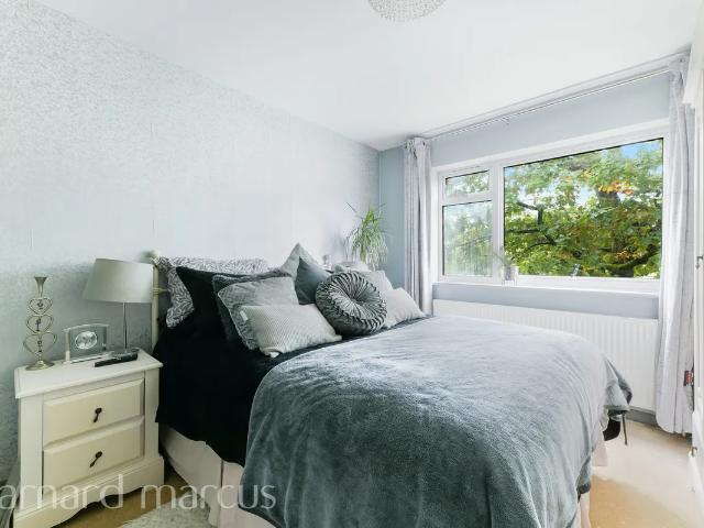 Apartment at Warwick Road, Reigate and Banstead