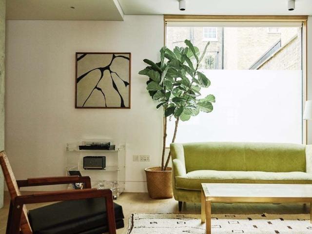 Apartment at Weymouth Mews, London