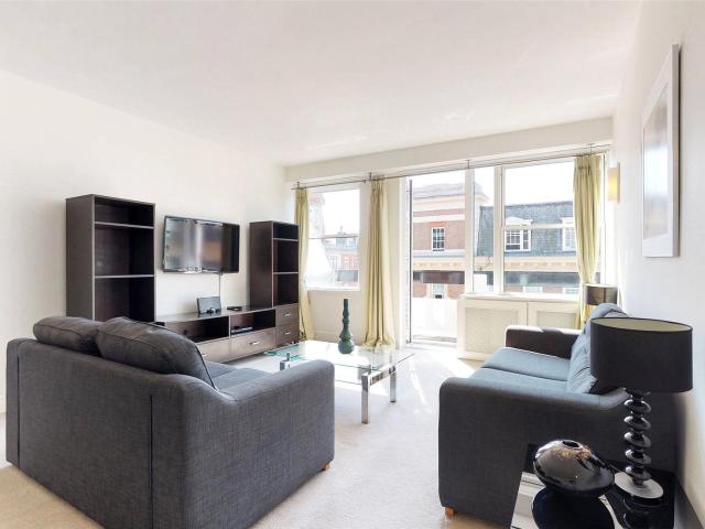 Apartment at Weymouth Street, City of Westminster