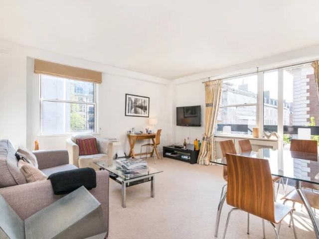 Apartment at Weymouth Street, City of Westminster