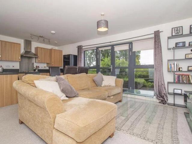 Apartment at Weavers Mill Close, Bristol