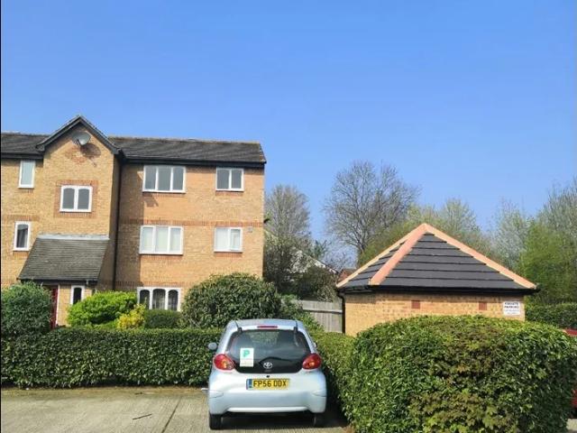 Apartment at Wedgewood Road, North Hertfordshire