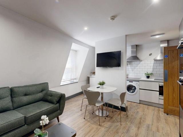 Apartment at Weekday Cross, Nottingham