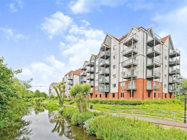 Apartment at Waters Edge, Canterbury