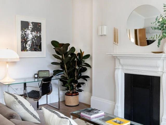 Apartment at Welbeck Street, City of Westminster