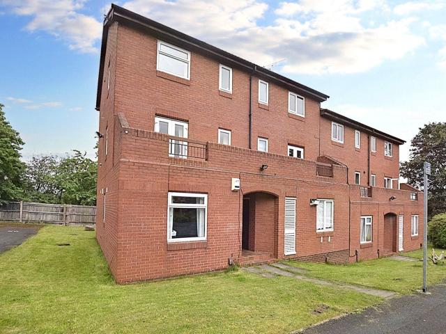 Apartment at Well Close Rise, Leeds