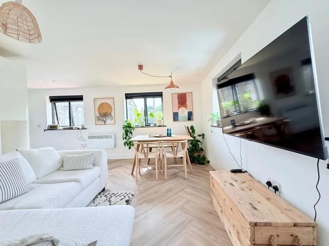 Apartment at Well Lane, Leeds