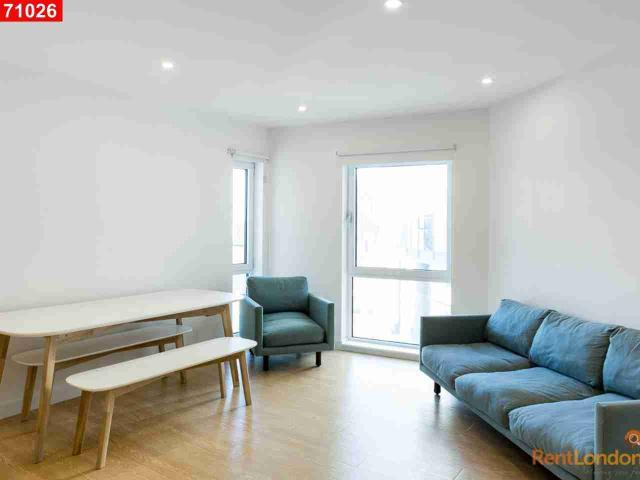Apartment at Wellesley Road, Greater London