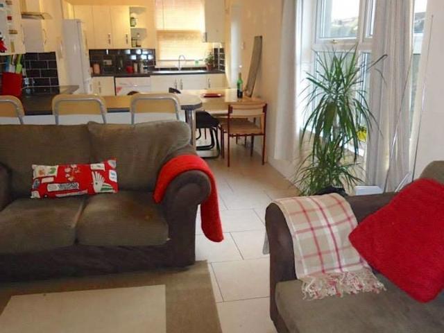 Apartment at Wellfield Place, Cardiff