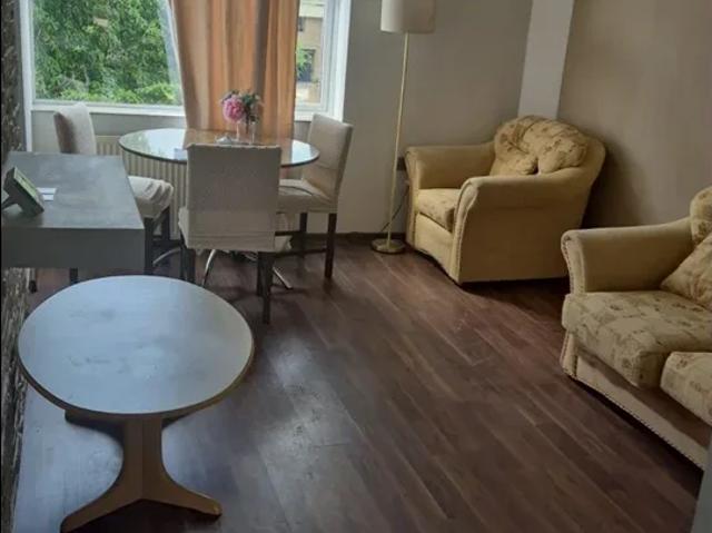 Apartment at Wellington Walk, Bristol