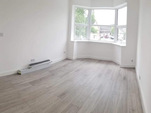 Apartment at Wellington Avenue, Greater London