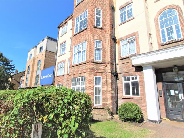 Apartment at Wellington Road, Greater London