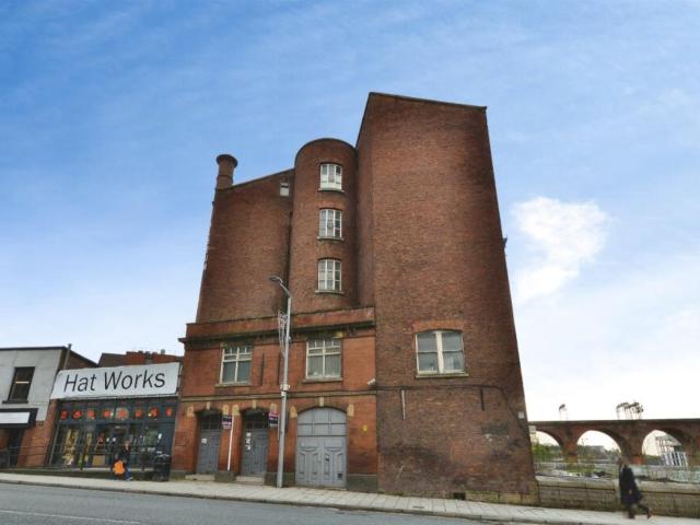 Apartment at Wellington Road South, Stockport